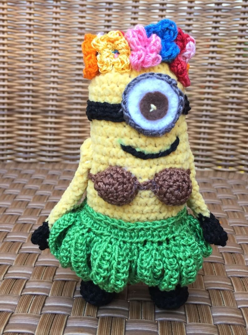 Crochet Amigurumi Minion Crochet Miniature Minion Plushes Hawaiian ...