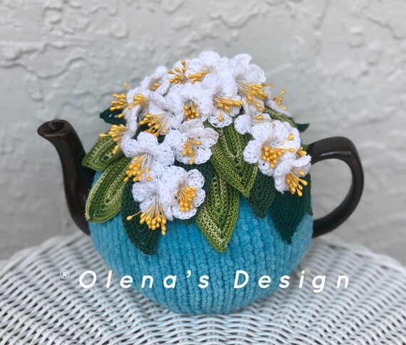 Crochet tea cozy blue tea cover white blossom tea cosy tea | Etsy