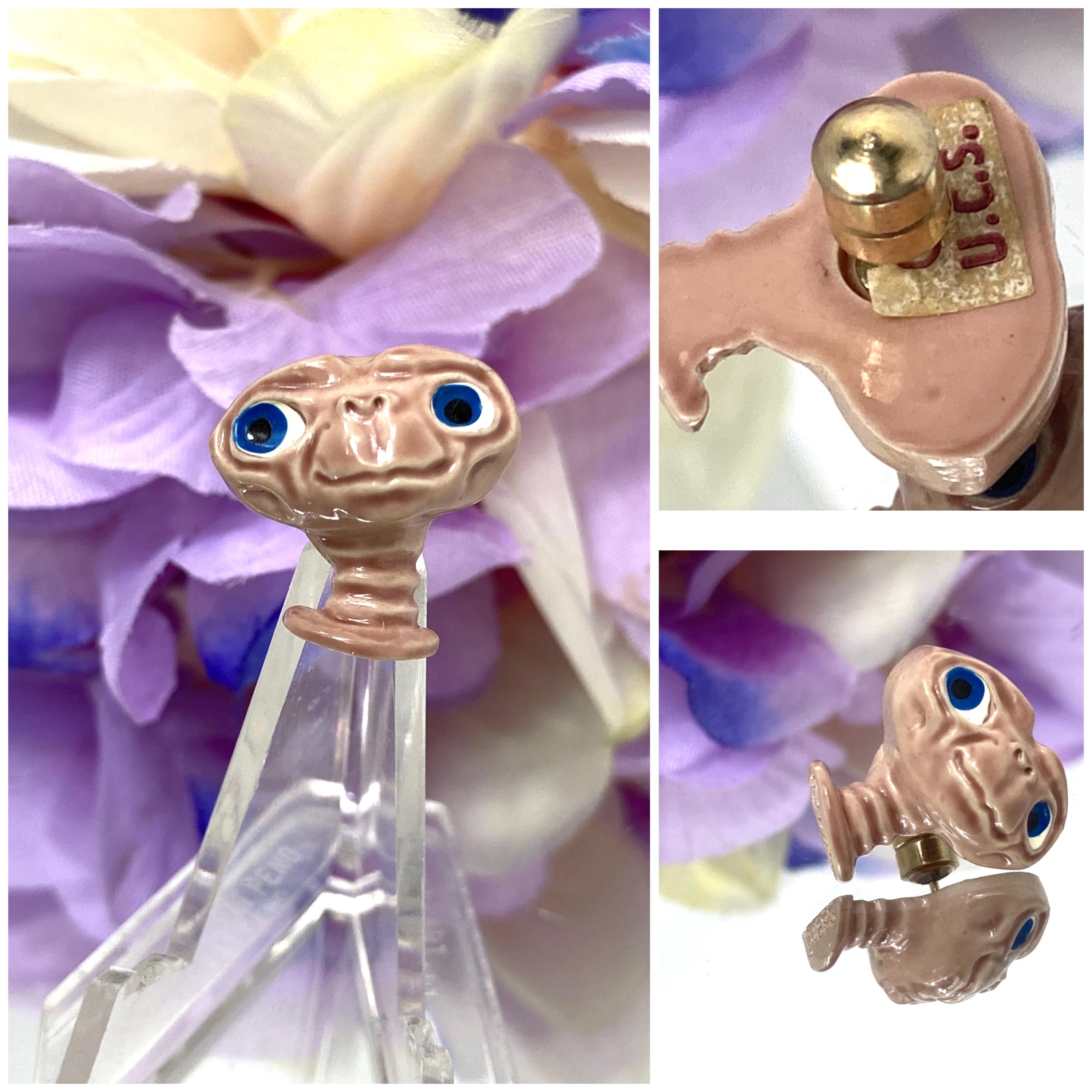 Vintage Early 1980s Collectible E.T Signed UCS, Extra Terrestrial Pin ...