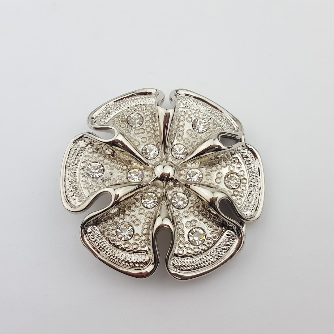 Silver Flower Belt Buckle W. Crystals - Etsy