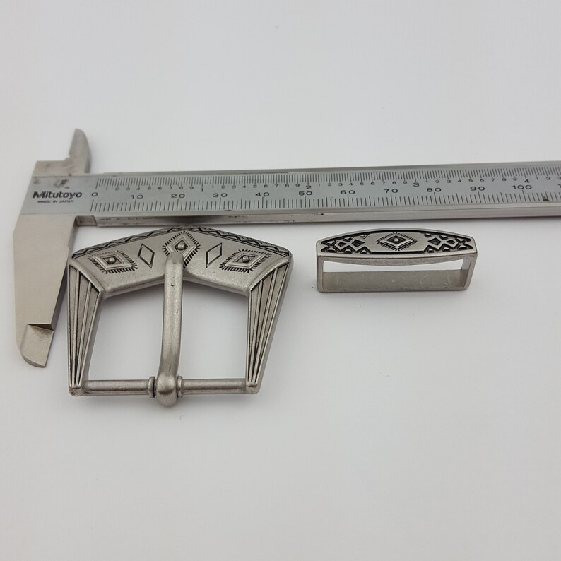 Western-inspired Buckle Loop Set for 1 & 1/8 Belt - Etsy