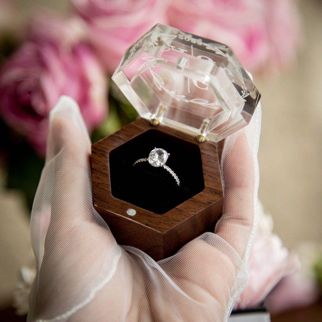 Hexagon Mini Flip Ring Box W Clear Acrylic Lid - Single Ring Engagement ...