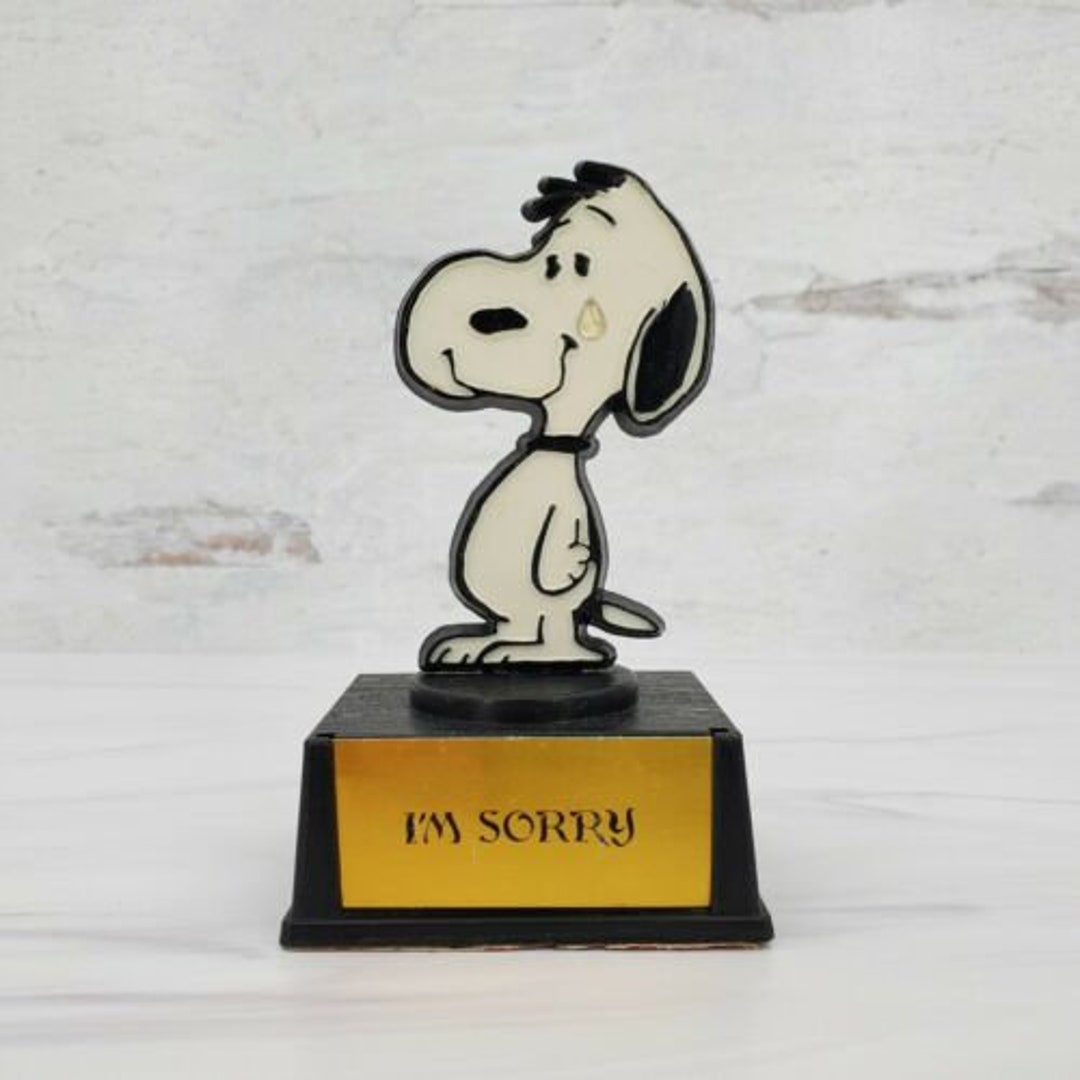 Vintage Aviva Peanuts Snoopy Trophy Figurine - I'm Sorry - Etsy