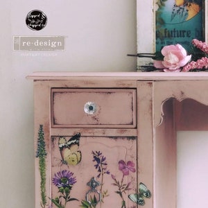 Butterfly Oasis Decor Transfer Redesign With Prima Rub on Furniture ...