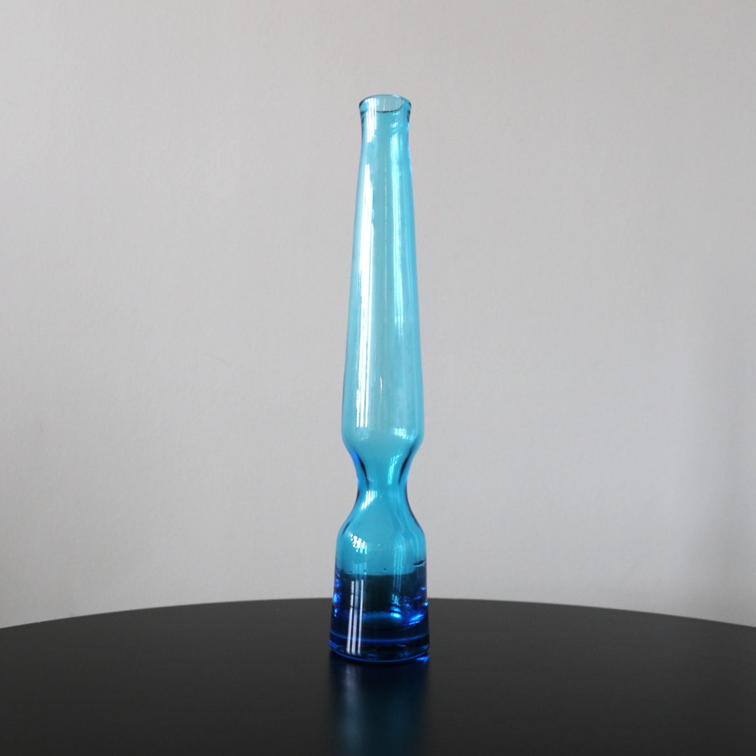 Handblown Art Glass Rocket Vase: MCM Greenwich Flint Craft Kingstown ...