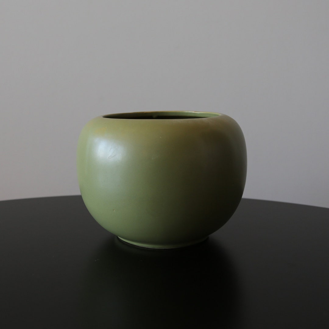 Floraline Mccoy Planter Matte Green Ceramic Pot Mid Century Pottery 406 ...