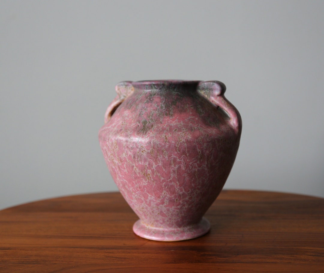 Roseville Pottery Red Carnelian II Tab Handle 331-7 1915 Antique ...