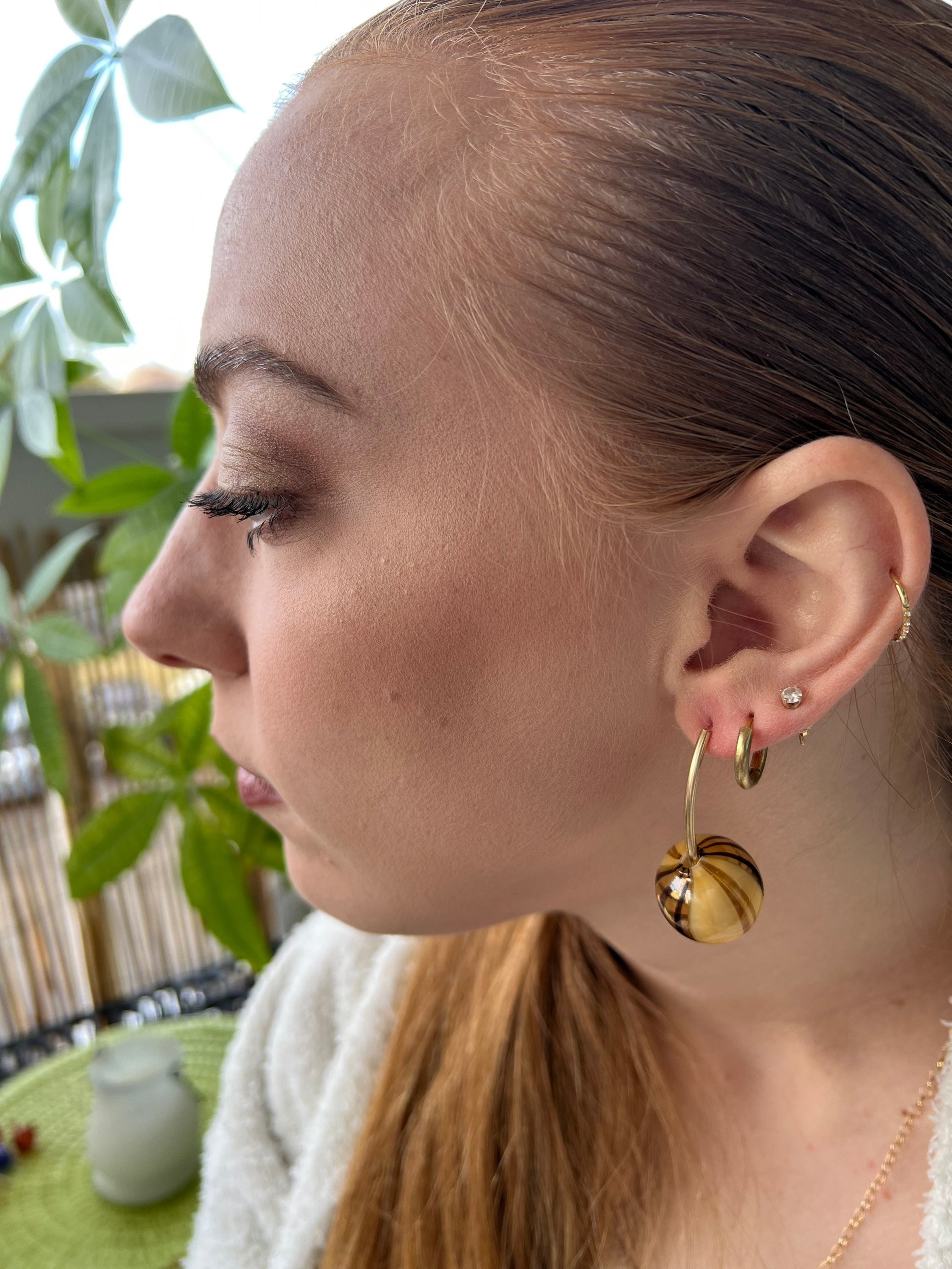 Cherry Bomb Stem and Round Ball With Buttery Yellow and Black Swirls ...