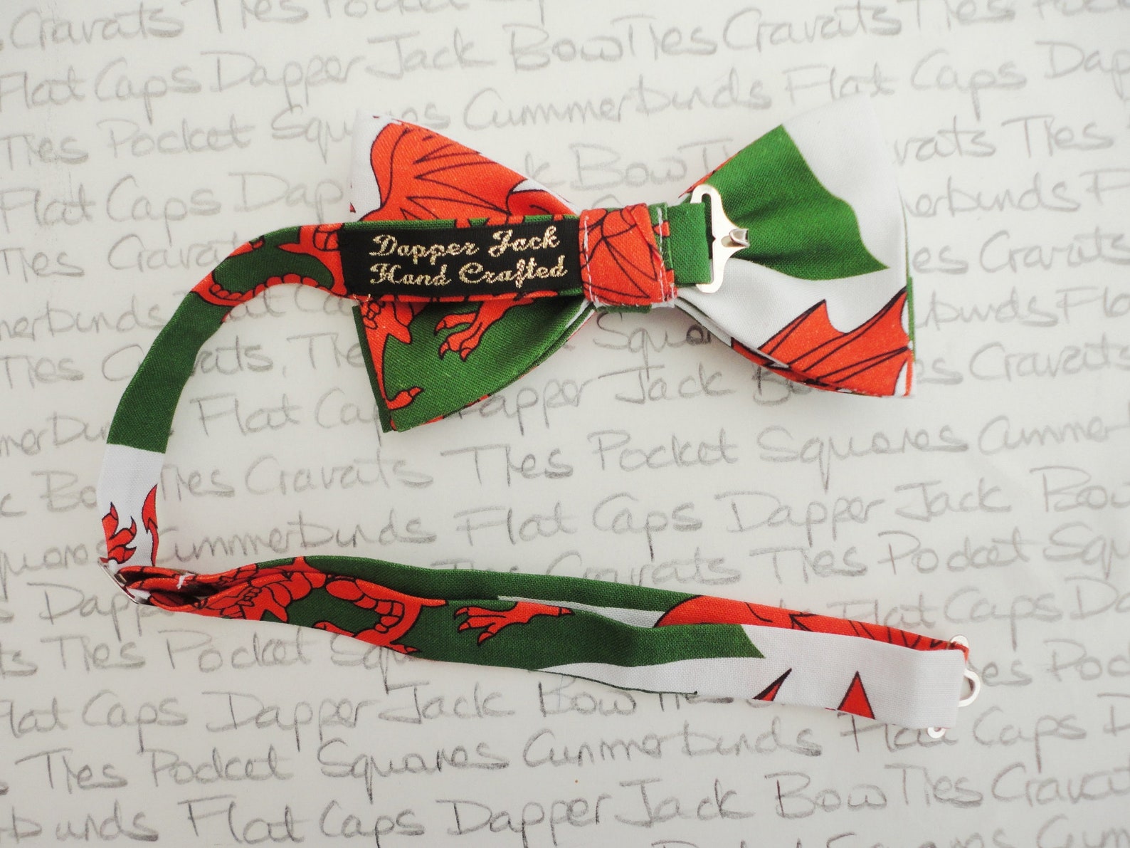 Welsh Flag Bow Tie, Bow Ties for Men, Pre-tied Bow Tie, Red Dragon Bow ...