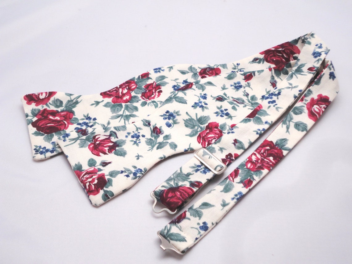 Bow Ties. Red Roses Bow Tie Wedding Bow Ties. Roses Print - Etsy