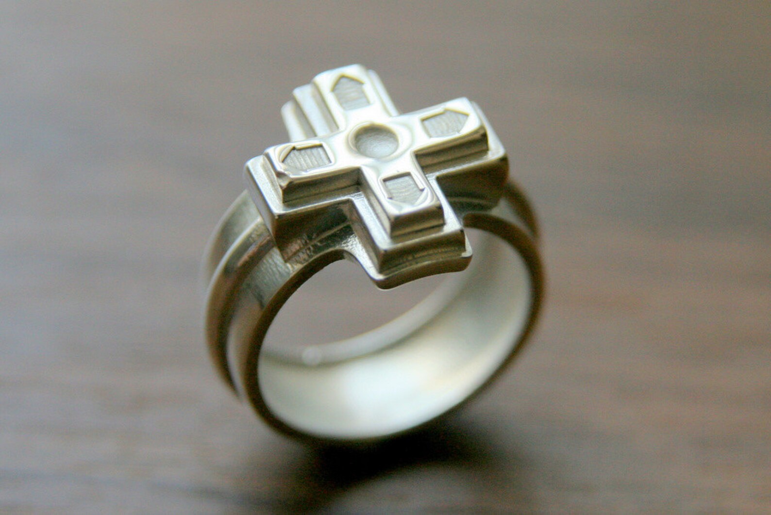 Gamer Ring - Etsy