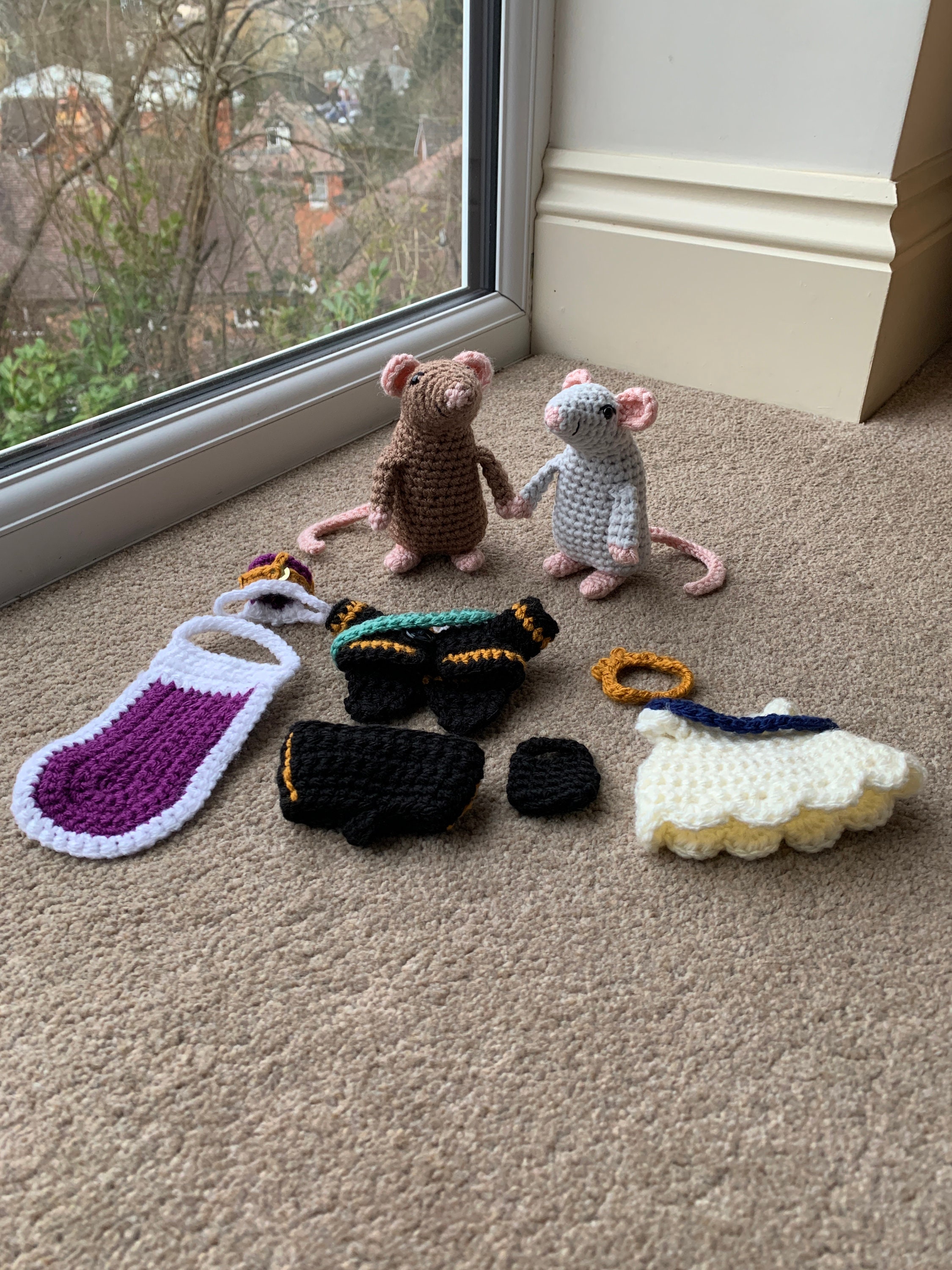 Royal Mice in a Castle Crochet Pattern - Etsy UK