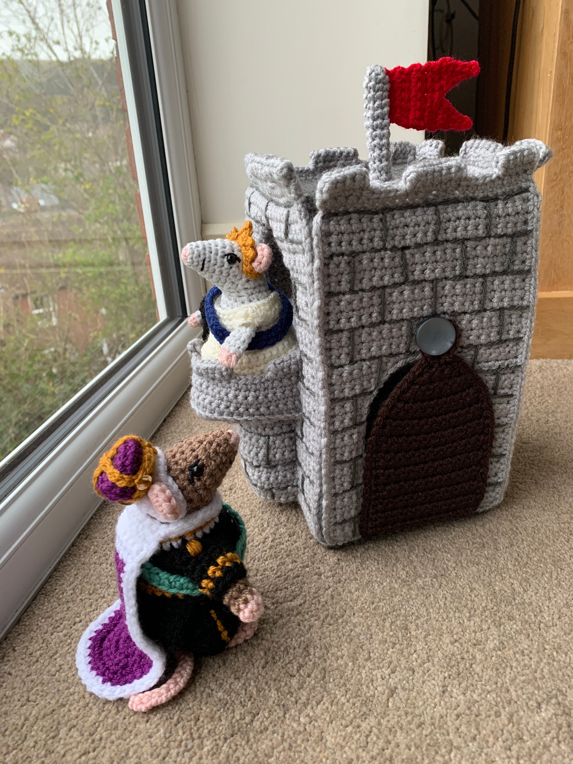 Royal Mice in a Castle Crochet Pattern - Etsy UK
