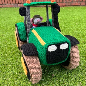 Farmer Mouse in a Tractor Crochet Pattern - Etsy