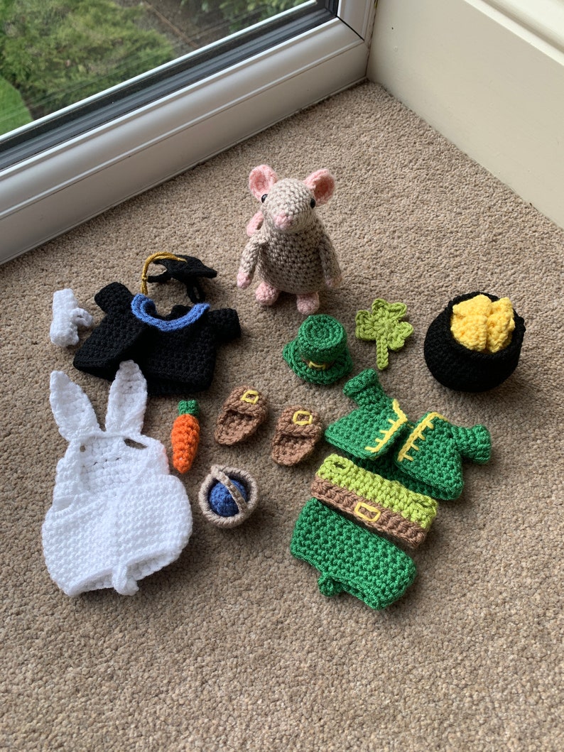 Celebration Mousefits Graduation Easter Bunny & Leprechaun - Etsy UK