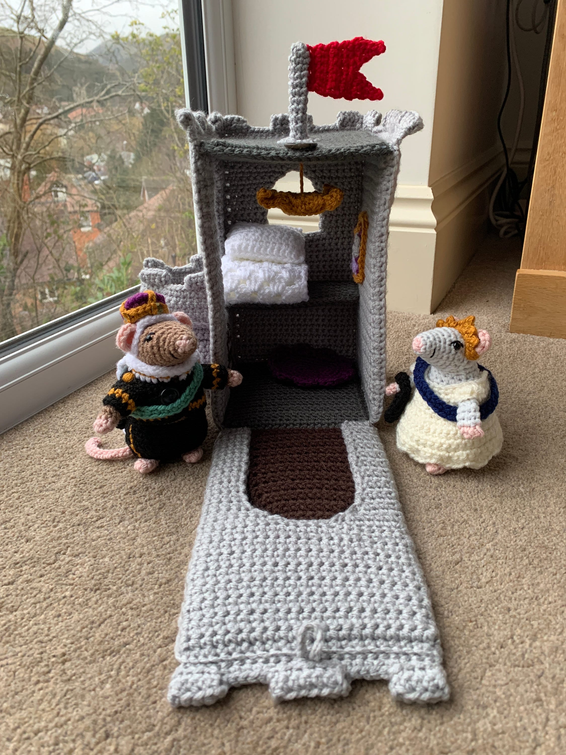 Royal Mice in a Castle Crochet Pattern - Etsy UK