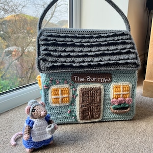Grandma Mouse's House Crochet Pattern - Etsy UK