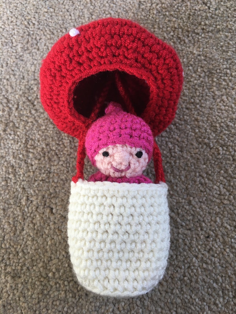 Toadstool Pocket Pal Crochet Pattern - Etsy