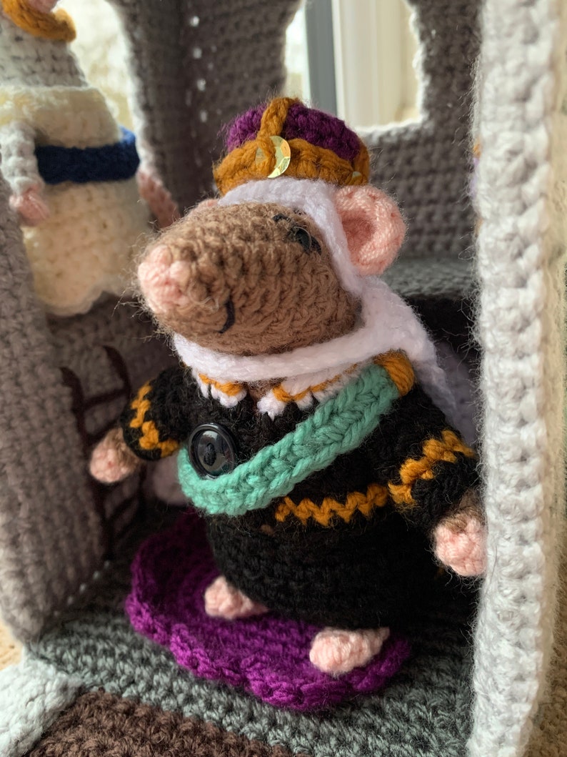 Royal Mice in a Castle Crochet Pattern - Etsy UK