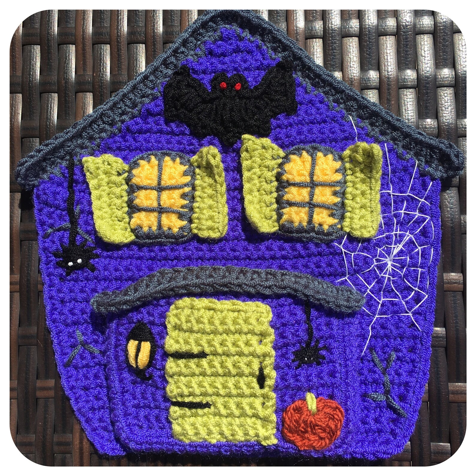Ghost in a Haunted House Crochet Pattern - Etsy