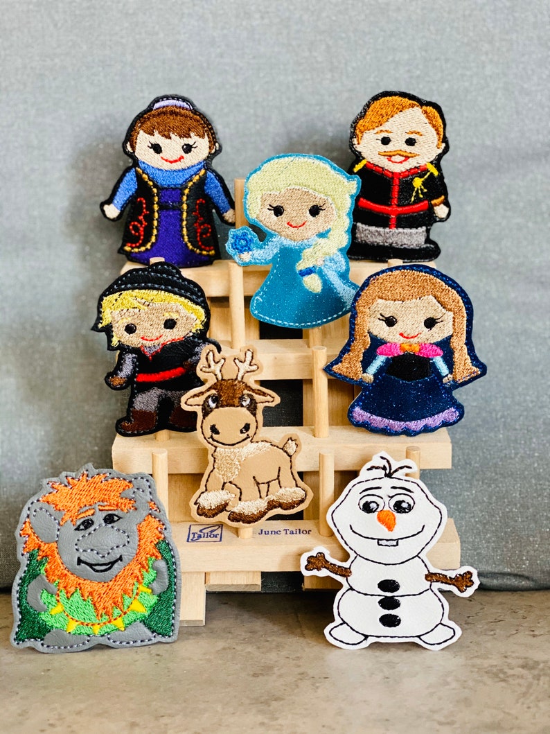 Frozen 2 Finger Puppets - Etsy