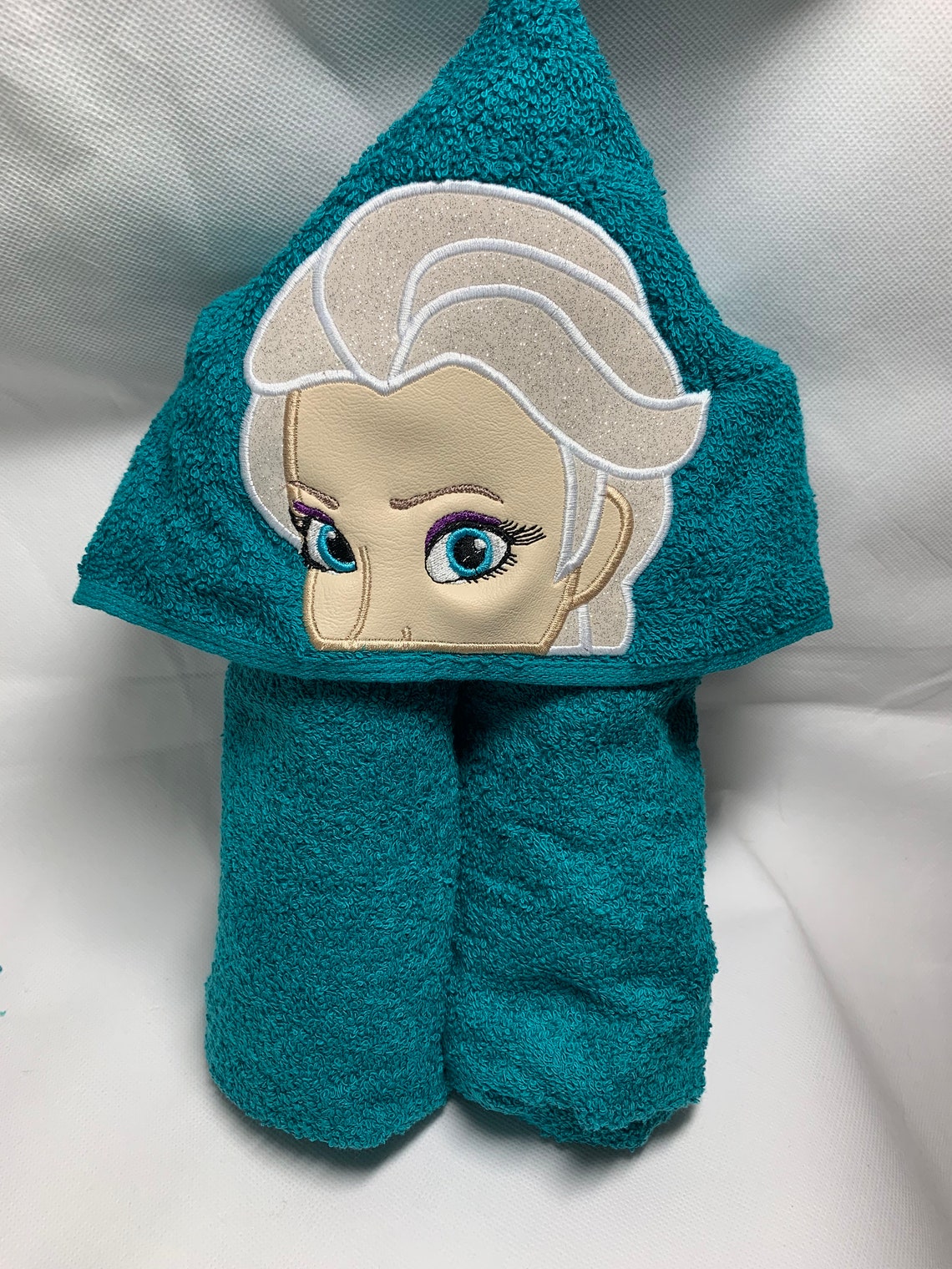 Frozen Hooded Towel - Etsy