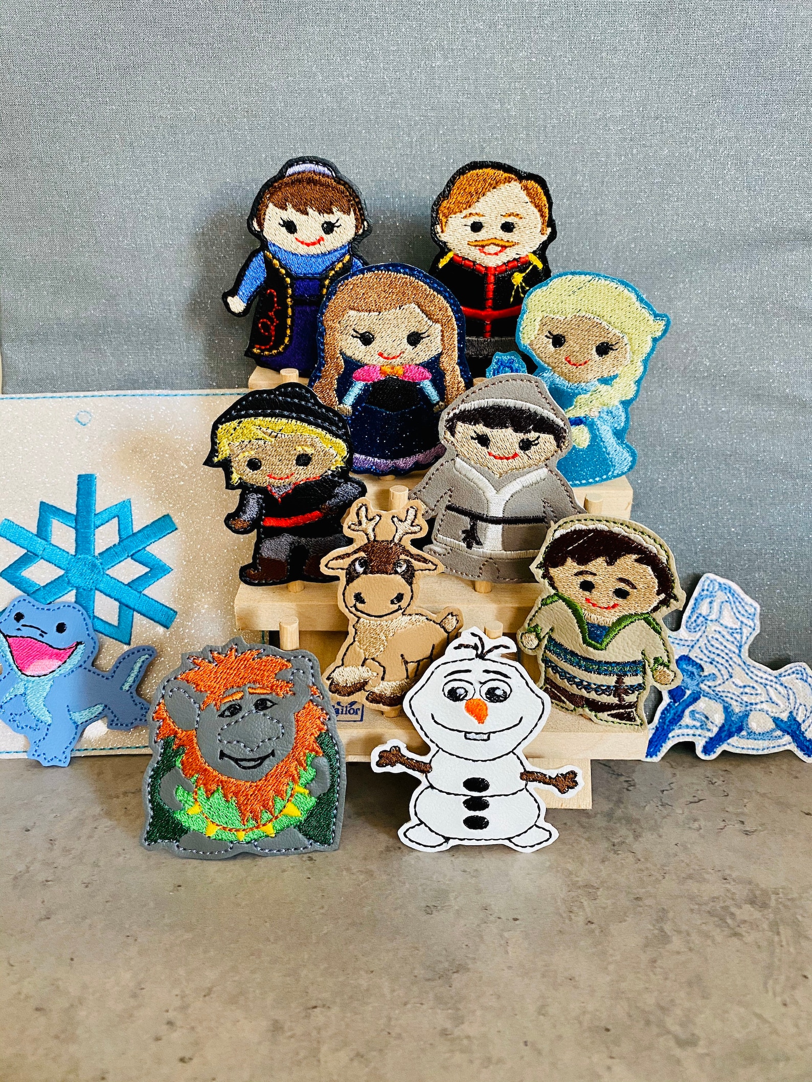 Frozen 2 Finger Puppets - Etsy