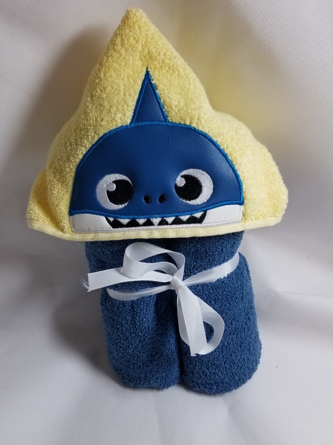 Shark Hooded Towel, Bath Towel, Beach Towel - Etsy