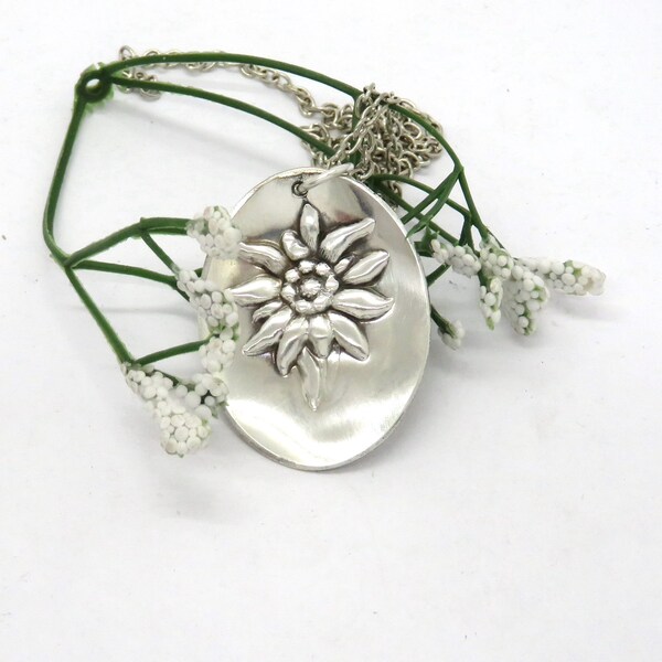 Edelweiss Necklace - Etsy