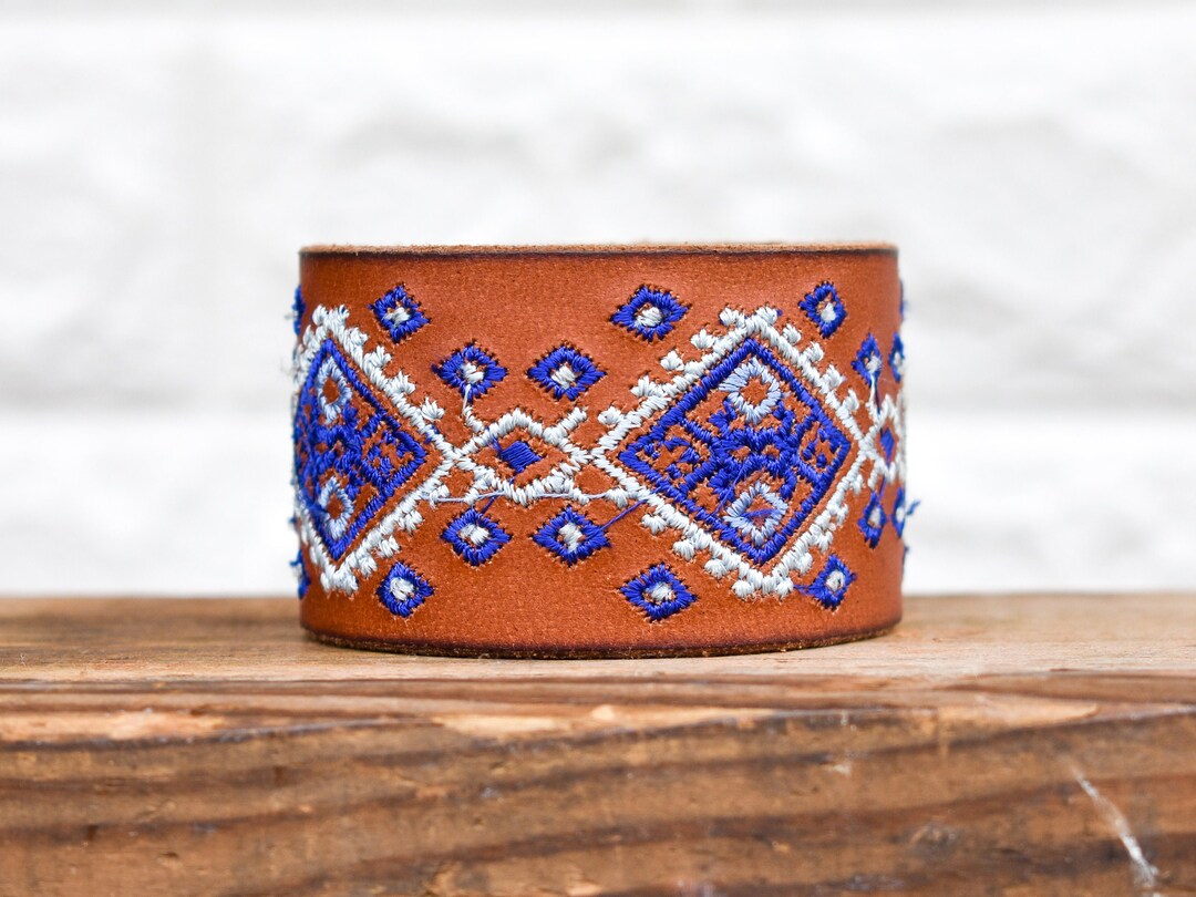 Personalized Leather Cuff Women, Custom Leather Bracelet With Your ...