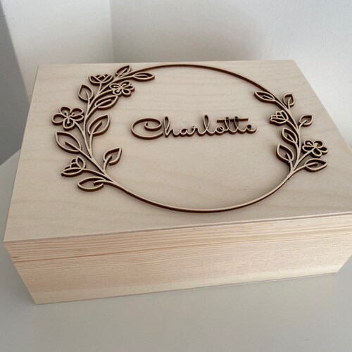 Box With Floral Frame and Name Wooden Keepsake With Name - Etsy