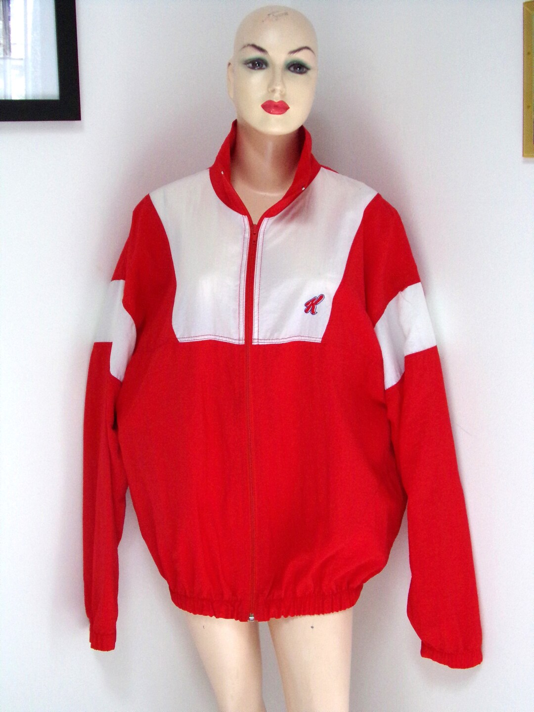 Vintage 1980s Sporty NYLON WINDBREAKER Jacket by speedo With the ...
