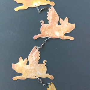 Four Flying Pigs Metal Wind Catcher Spinner Rustic Garden "when Pigs ...