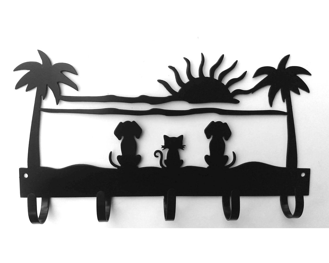 Dogs and Cat at the Beach Key Hook Wall Key Holder Jewelry Belt Scarf ...
