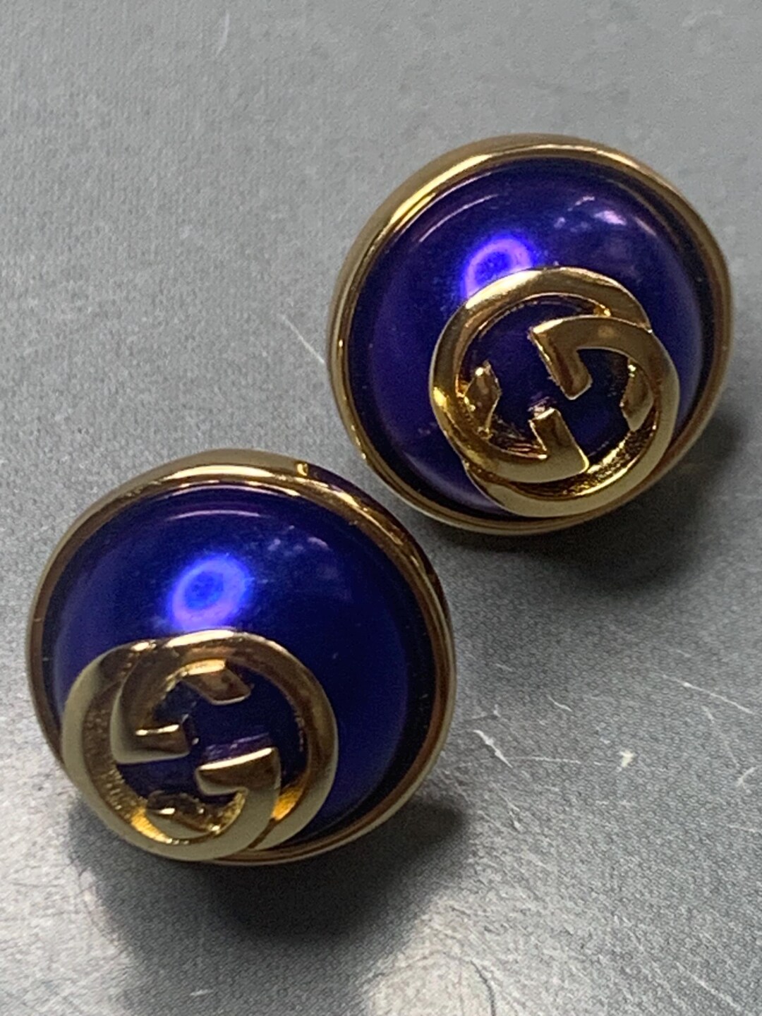 BEAUTIFUL DESIGNER GUCCI Cobalt Blue Gold Monogrammed Initial Earrings ...