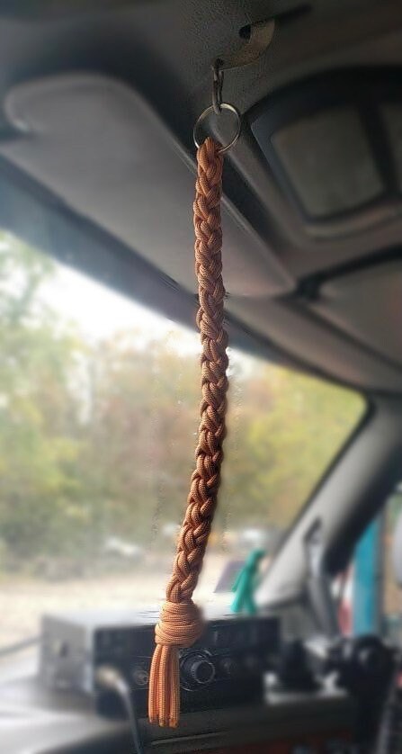 Paracord Air Horn Pull Cord Semi Truck Air Horn Lanyard Gift for Truckers Knotted Air Horn Pull Cord Key Chain Christmas Candmjewelrydesigns Etsy UK