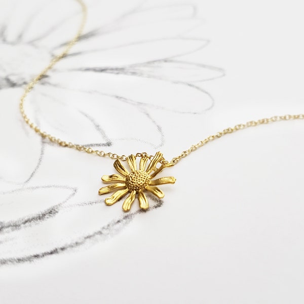 Daisy Pendant - Etsy