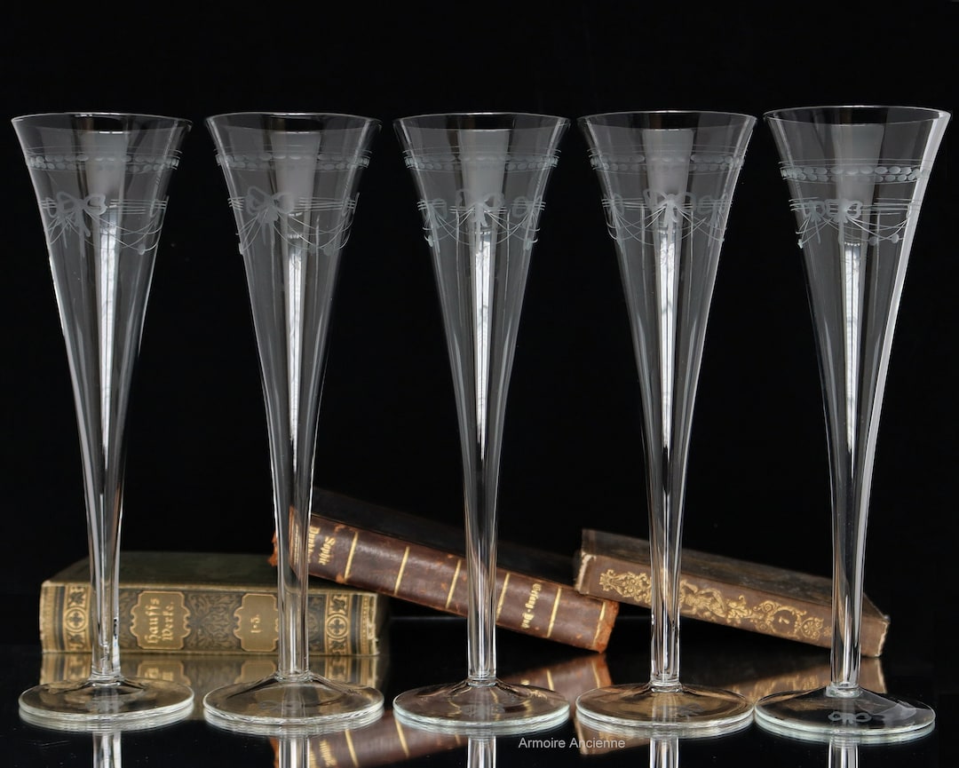 Tall Champagne Flutes Engraved Decor Wedding Glasses Set - Etsy