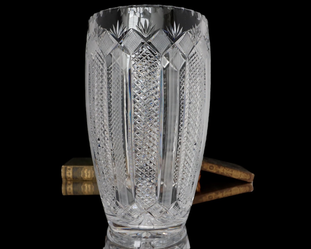 XL Large CRYSTAL VASE With Elaborate Cuts - Etsy