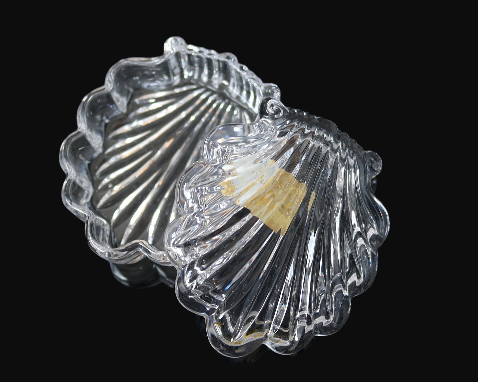 Small Crystal Trinket Box in Shell Design Jewelry Box - Etsy