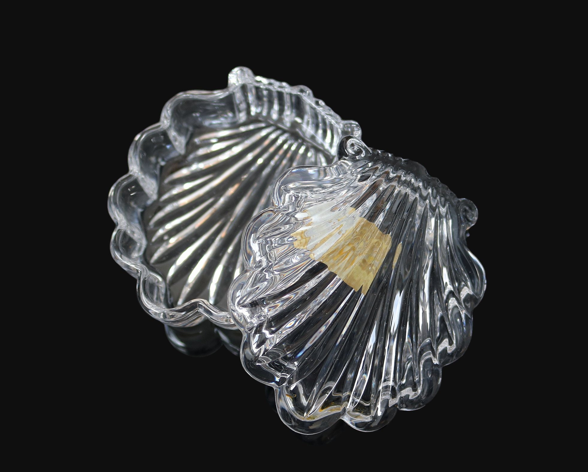 Small Crystal Trinket Box in Shell Design Jewelry Box | Etsy