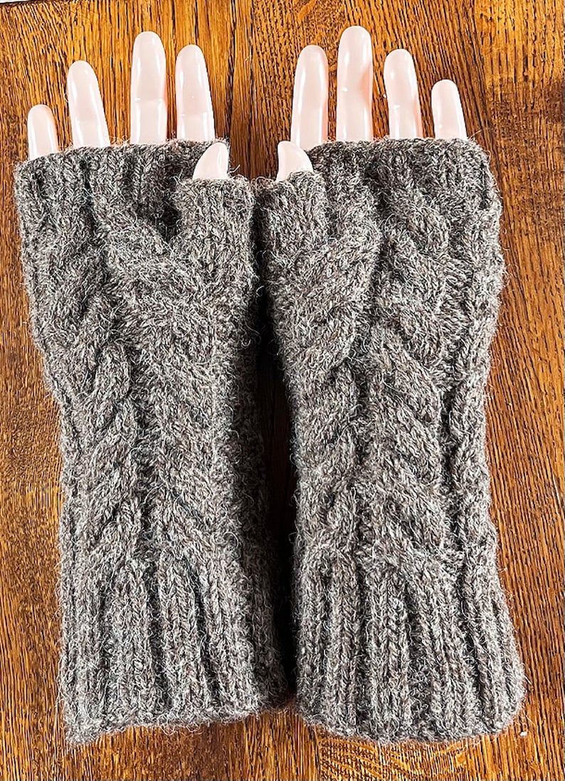 Hand Knitted Pure Scottish Aran Wool Mittens - Cable Design - Fits ...