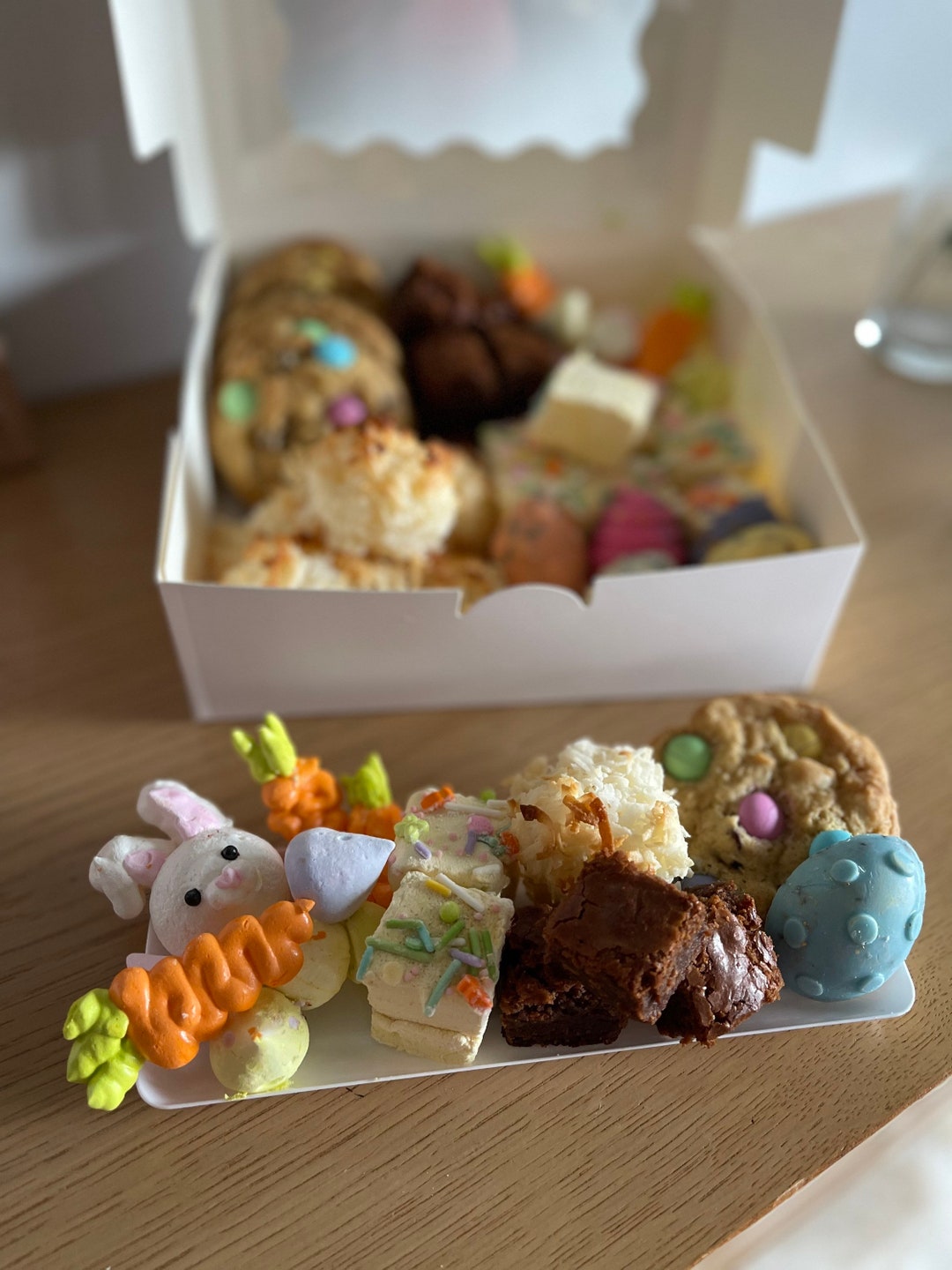 Easter Treat Box. Cookies, Brownies, Meringues and More. - Etsy