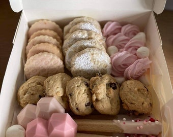 Assorted Cookie Box - Etsy