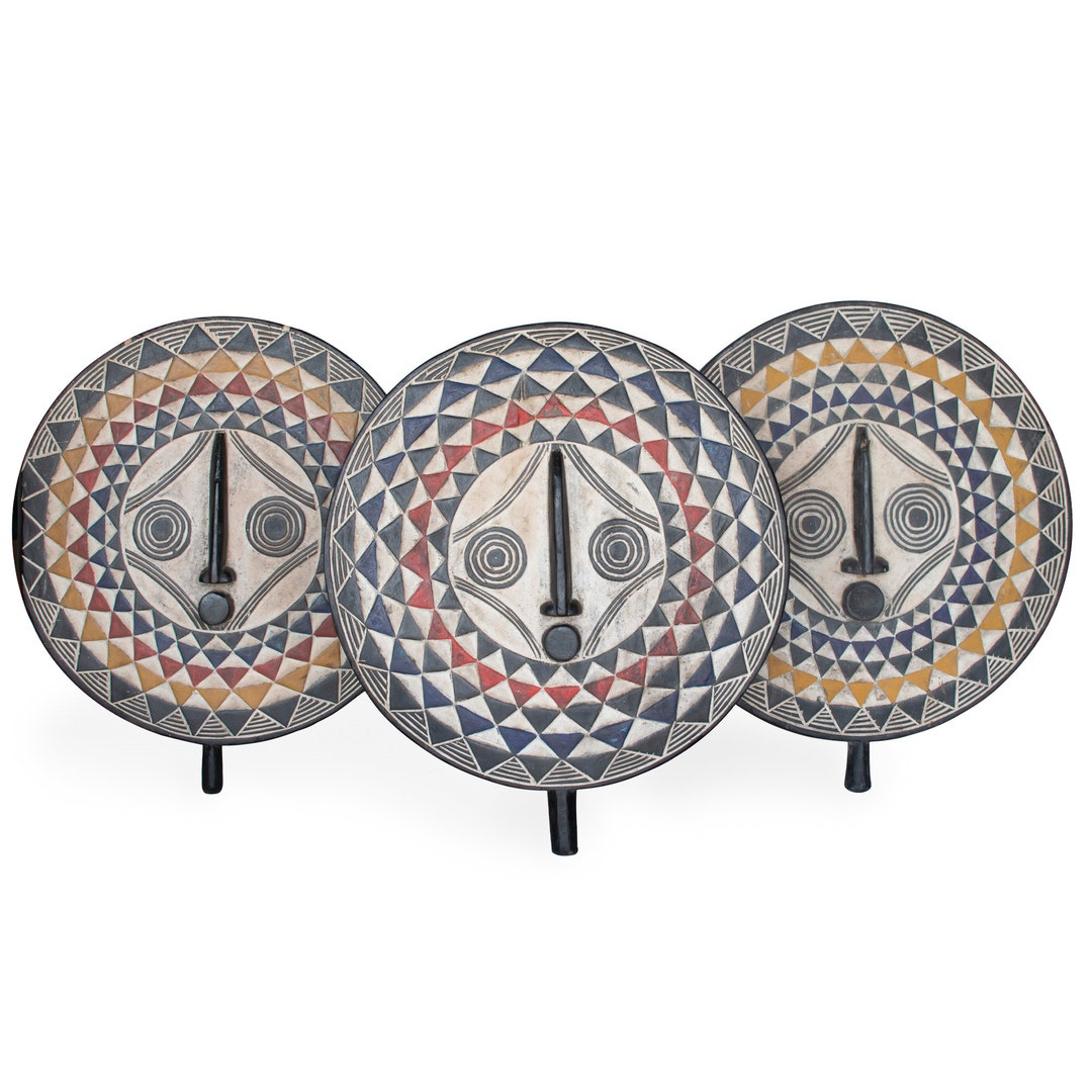 Carved Wood Shield African Vintage Shield Tribal Shields African ...