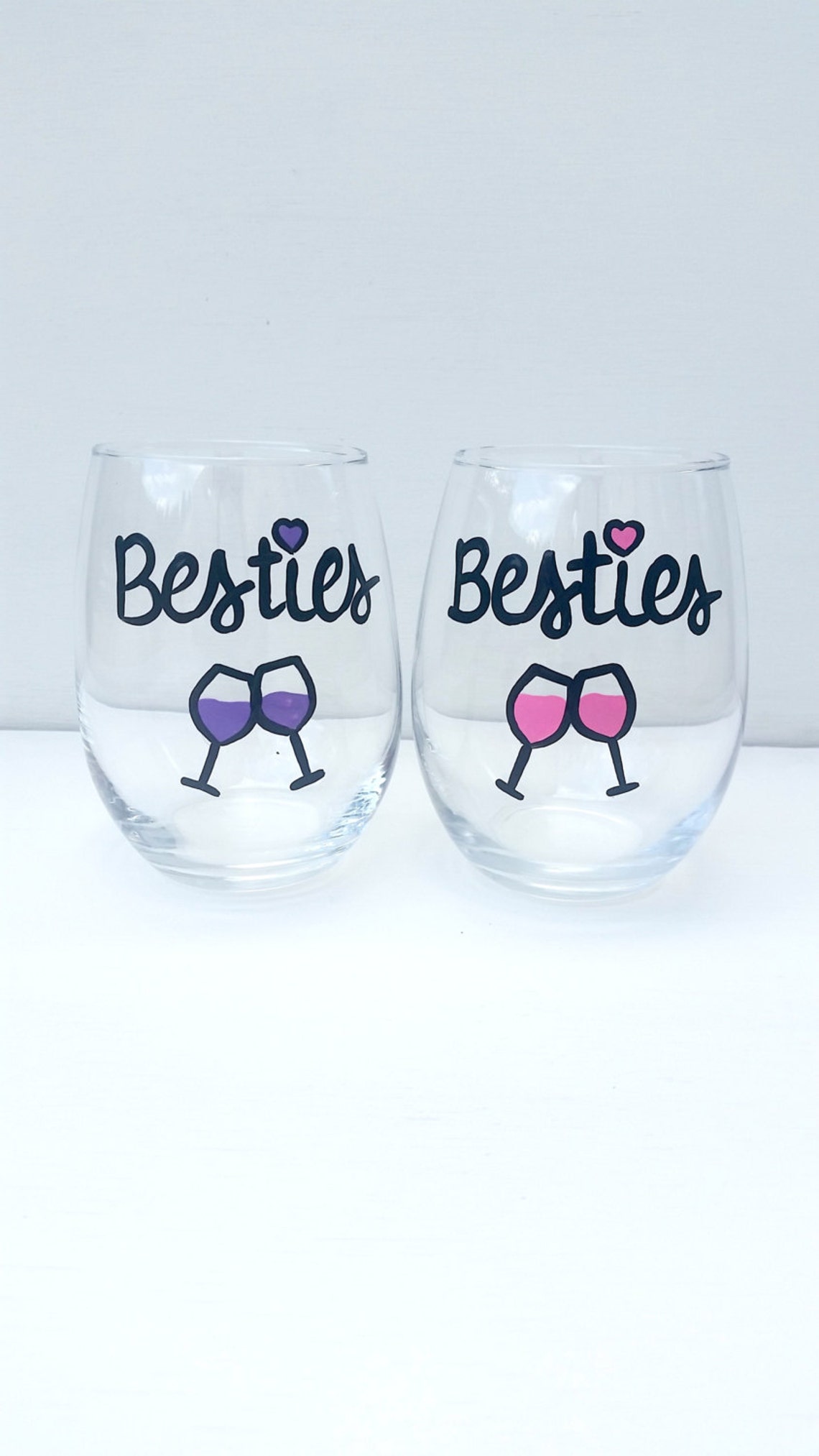 Besties Best Friends Handpainted Wine Glasses/ Best Friend - Etsy