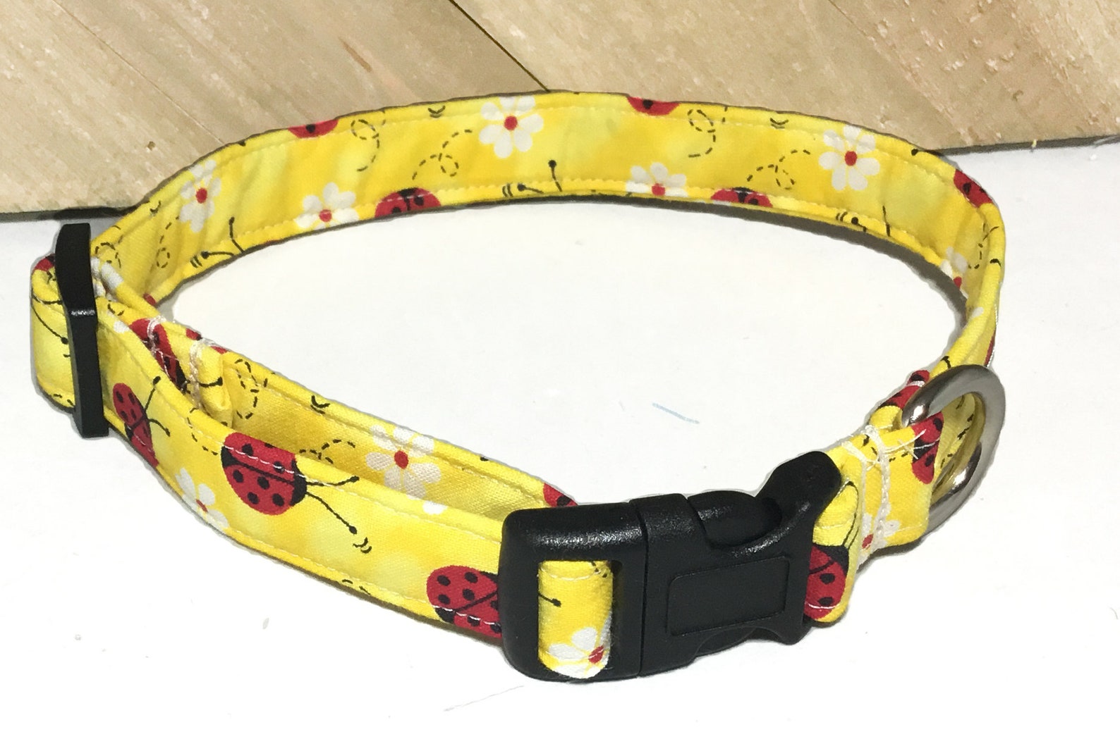 Lady Bug Collar With Daisies for Dogs & Cats With Yellow - Etsy
