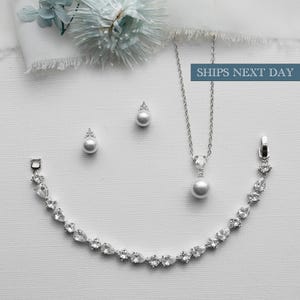 Bridesmaid jewelry sets in bulk store