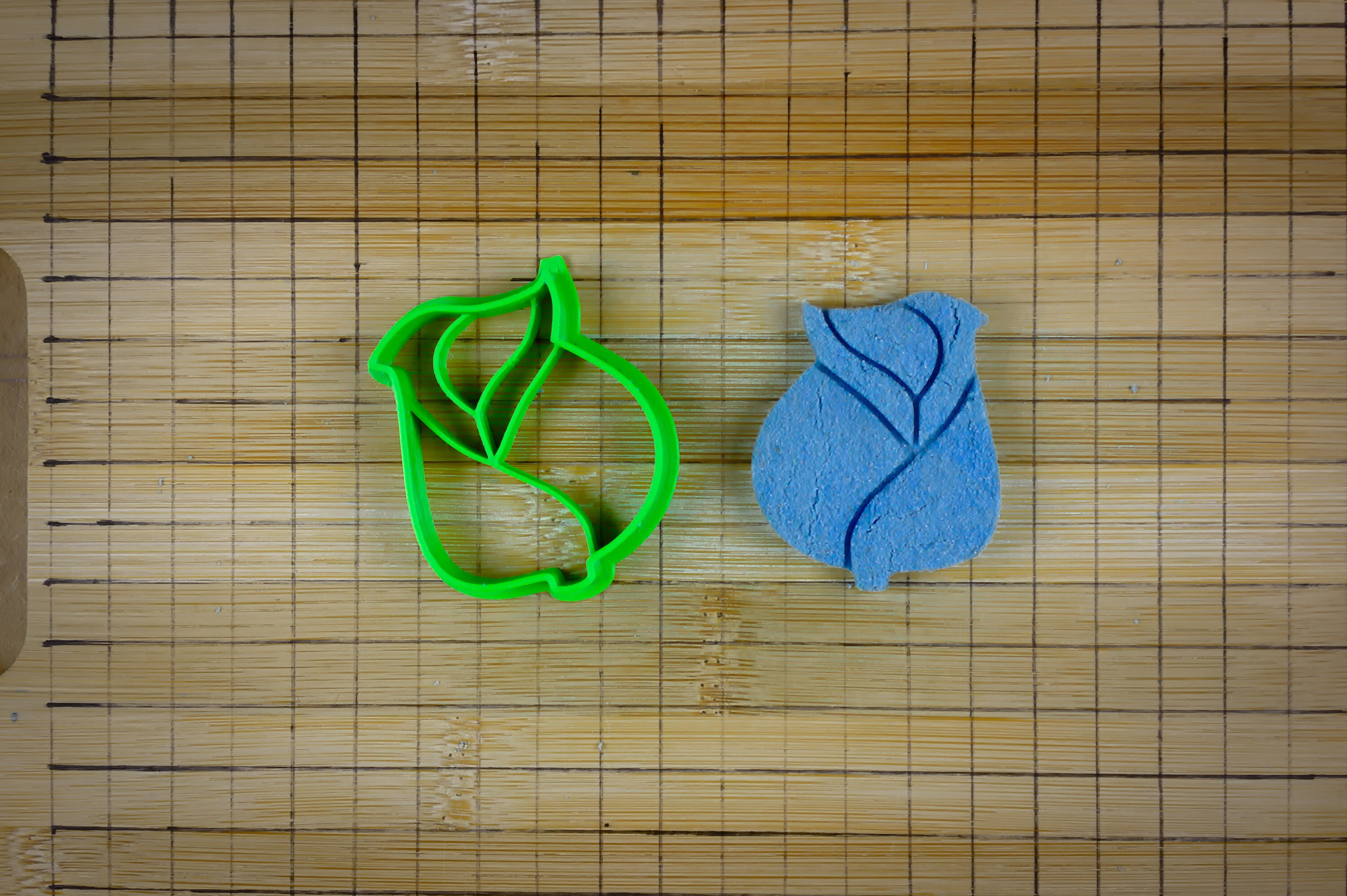 Small Rosebud Closed Rose bud Ornamental plant Red | Etsy