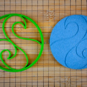 Nature Valley in a Sphere - Ocean Waves - Circle Composition - Blue ...